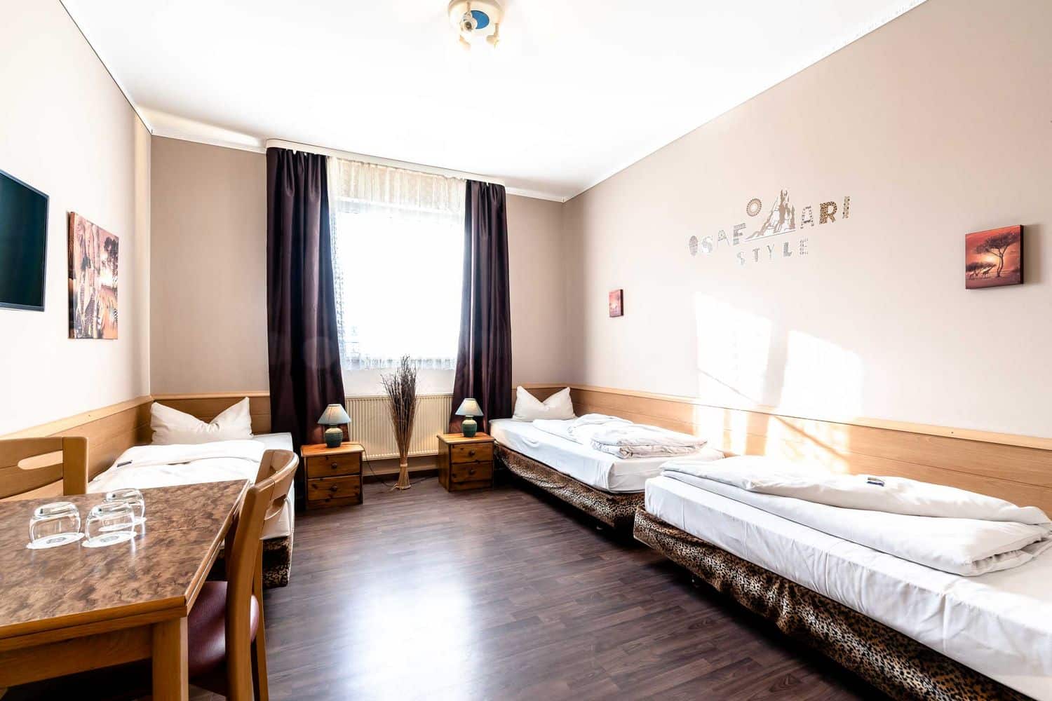 Bavaria Safari Hotel - Dachau Tourismus